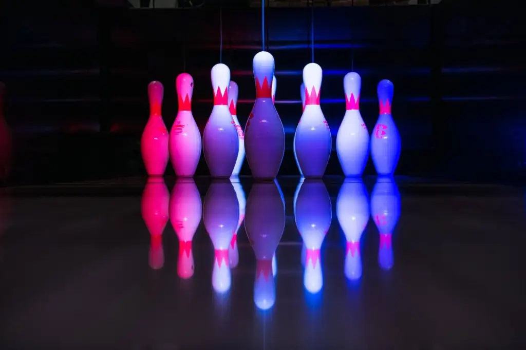 String Pin Social Bowling League at Surge Entertainment
